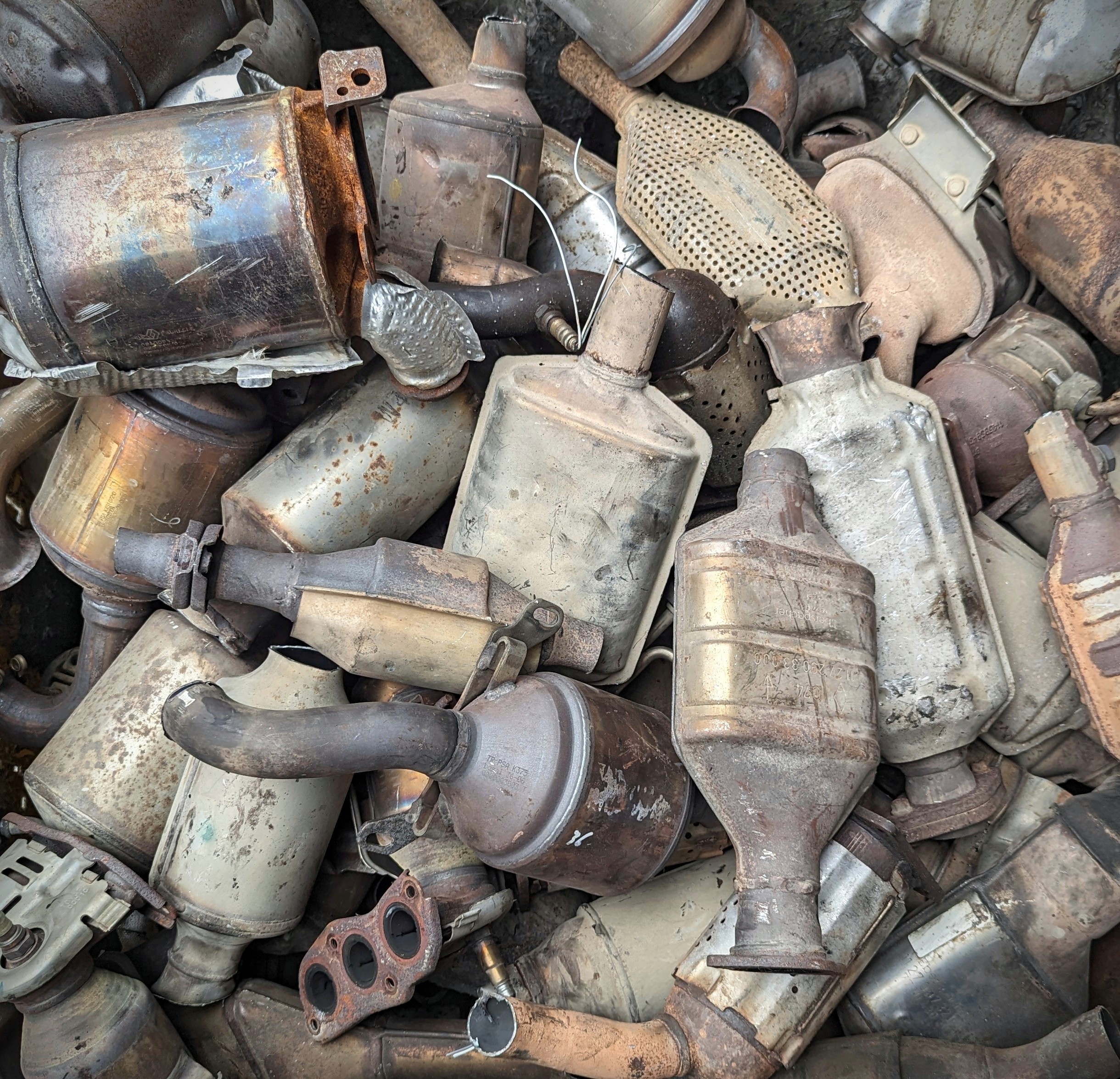 Återvinning av katalysatorer – tryggt & lönsamt | Elemet Recycling